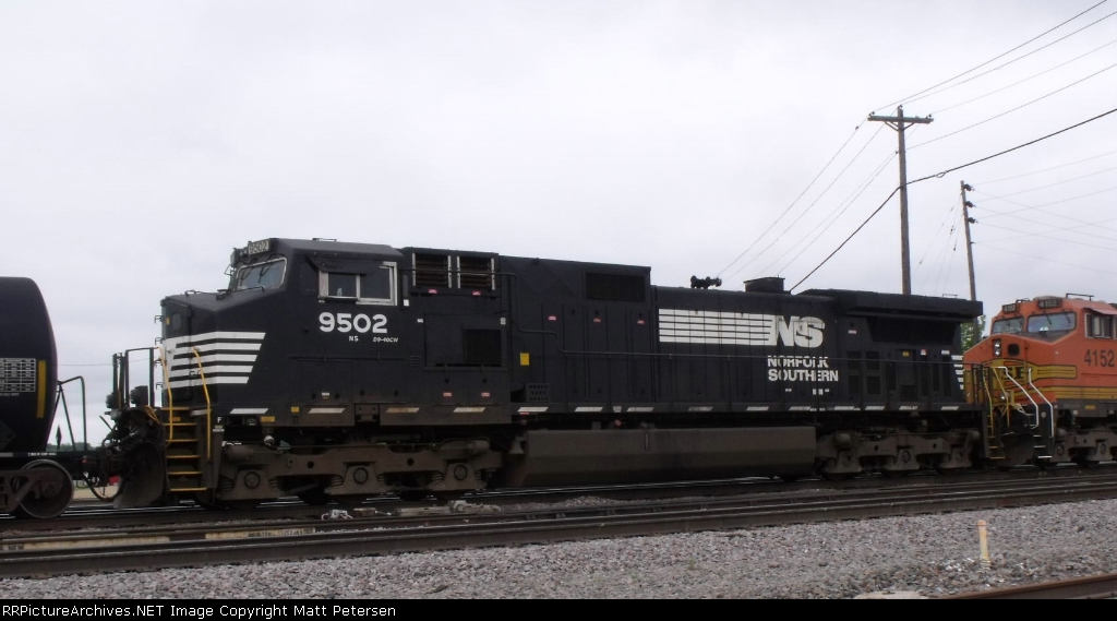 NS 9502